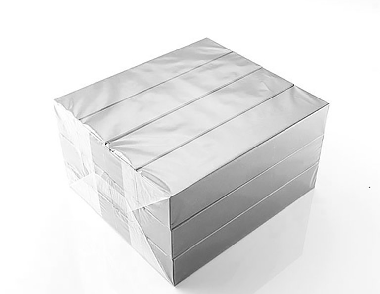 High-performance full overwrapping of folding carton bundles